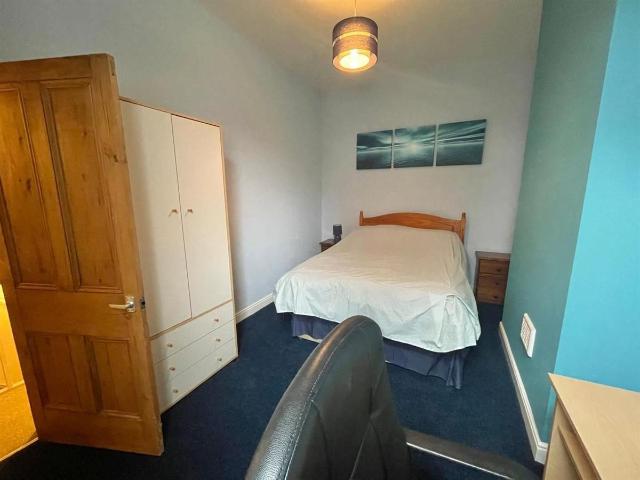 house for rent in Brook Street, CW2 7DF