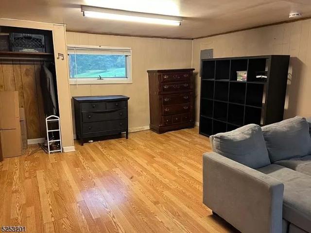 House for Rent in Branchville, New Jersey, Ref# 202017823