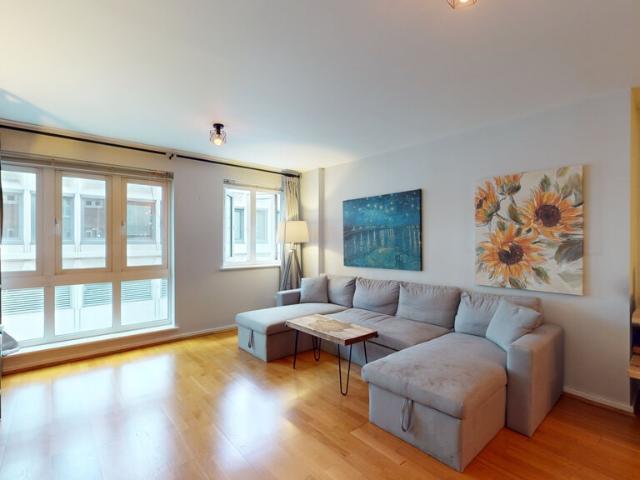 1 bedroom flat to rent on Brewhouse Lane, London