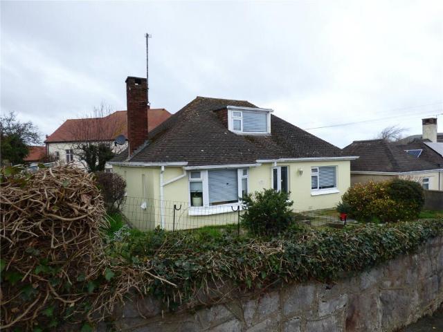 house for rent in Bryn Gosal Road, Llanrhos, LL30 1NT