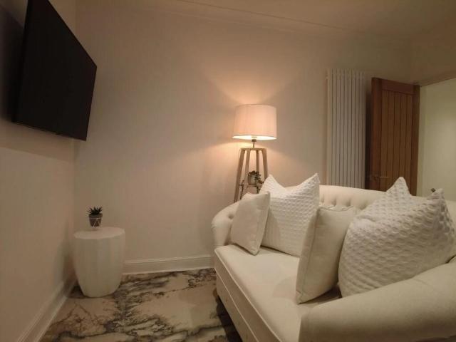 house for rent in Burton Road, LN1 3LJ