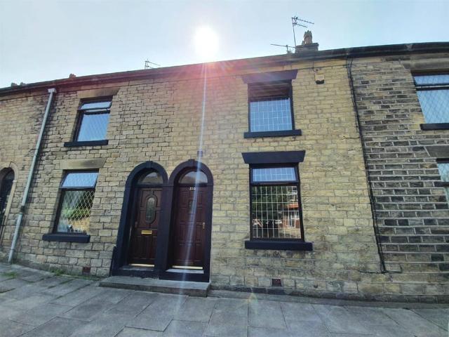house for rent in Bury Road, Tottington, Bury, BL8 3DT
