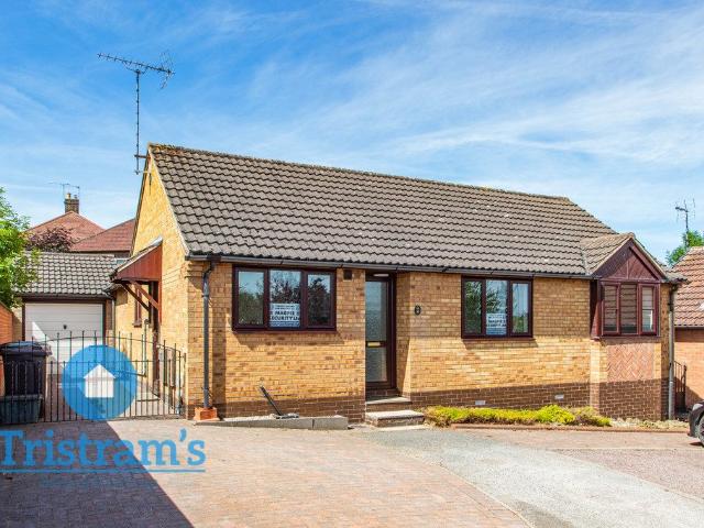 house for rent in Burleigh Close, NG4 3AB