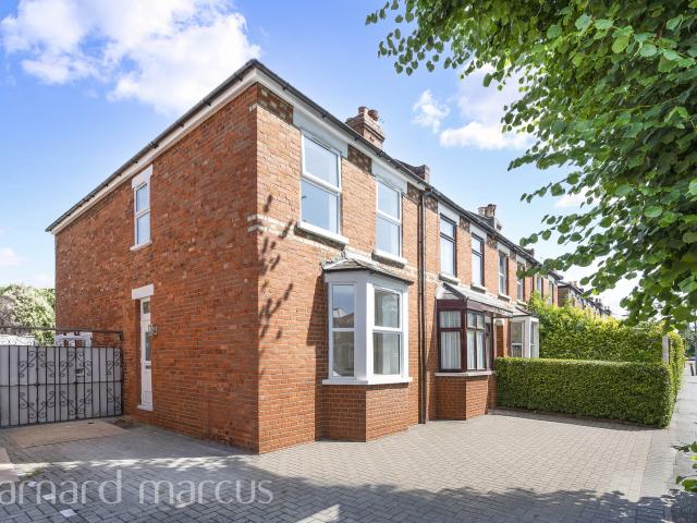 house for rent in Burlington Road, New malden, New malden