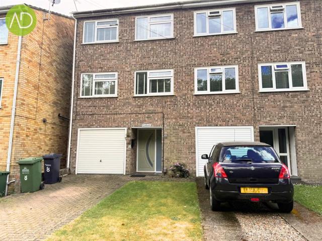 house for rent in Burn Side, Hoddesdon