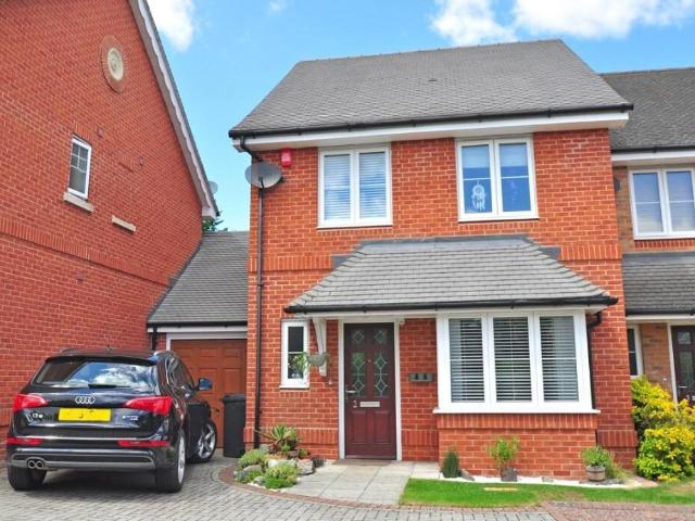 house for rent in Bushnell Place, SL6 5FD