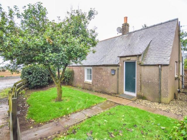 house for rent in But N Ben Balzeordie Farm Menmuir Brechin, Angus, DD9 7RQ