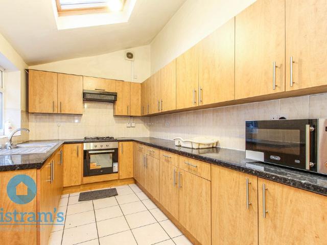 house for rent in Bute Avenue, NG7 1QB