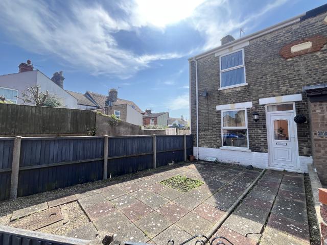 house for rent in Cambridge Road, Lowestoft, Lowestoft