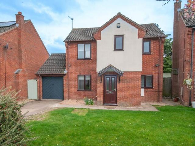 house for rent in Campion Way, CV23 0UR