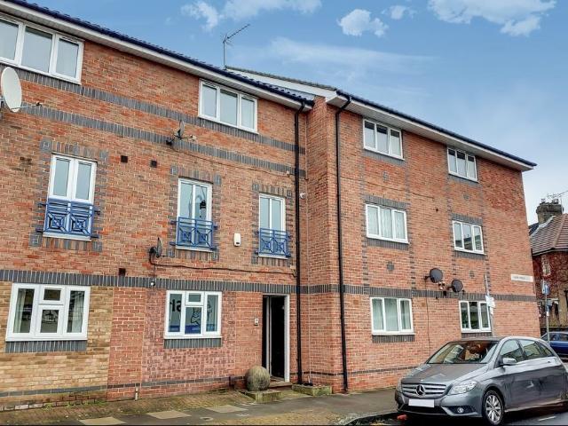 house for rent in Cahir Street, Canary Wharf,, E14 3QR