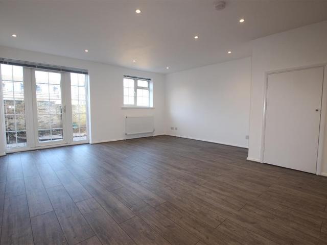 house for rent in Capstan Ride, Enfield, Enfield