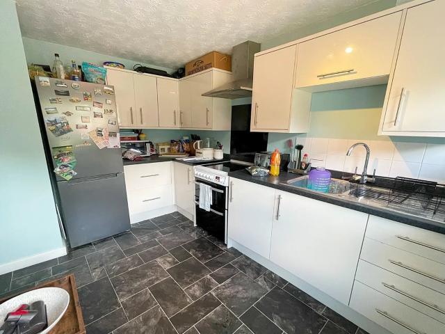 house for rent in Carters Close Hale SP6 2NU