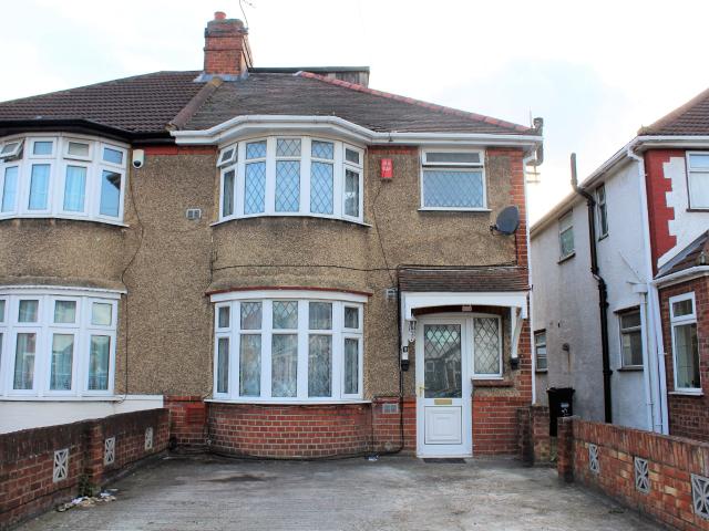 house for rent in Cardington Square, Hounslow