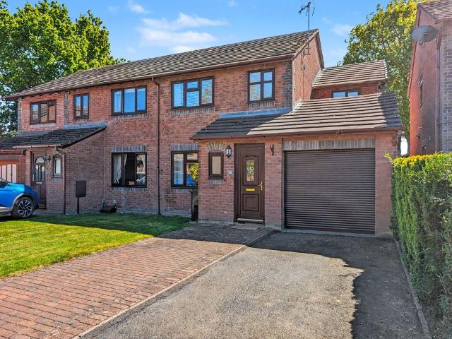 house for rent in Carlton Close, SY3 5JA