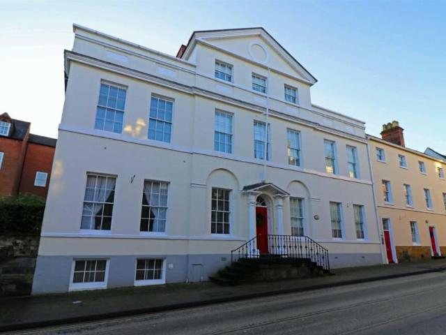 house for rent in Castle Lane, CV34 4EZ