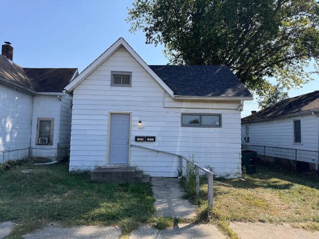 House for Rent in Celestine, Indiana, Ref# 202079397