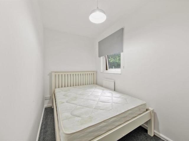 house for rent in Chambord Street, E2 7NJ