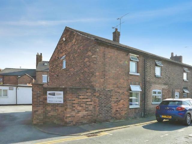 house for rent in Chapel Street, CW11 1DS