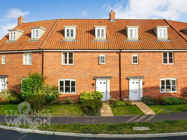 house for rent in Charles Marler Way, NR13 4TN