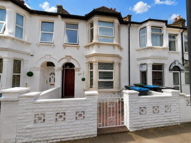 house for rent in Chiswick Road, Chiswick Road, London, N9 7AN