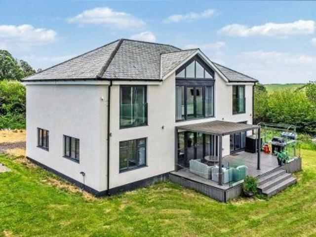 house for rent in Church Lane, PL12 6RG