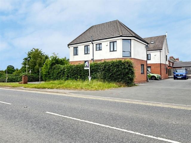 house for rent in Church View, Hensall
