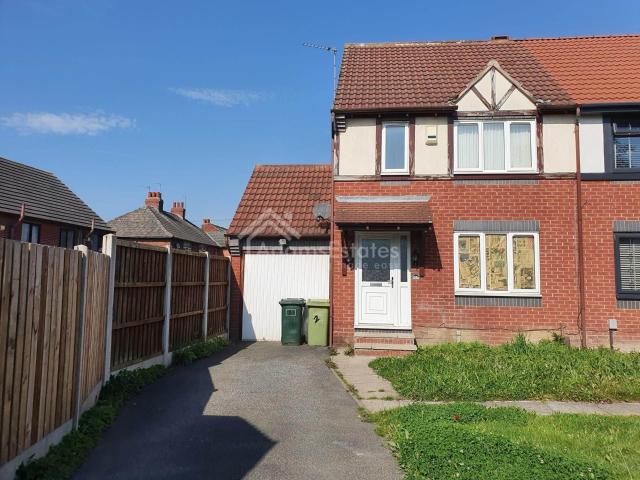 house for rent in Churchbank Way, Thornhill Lees