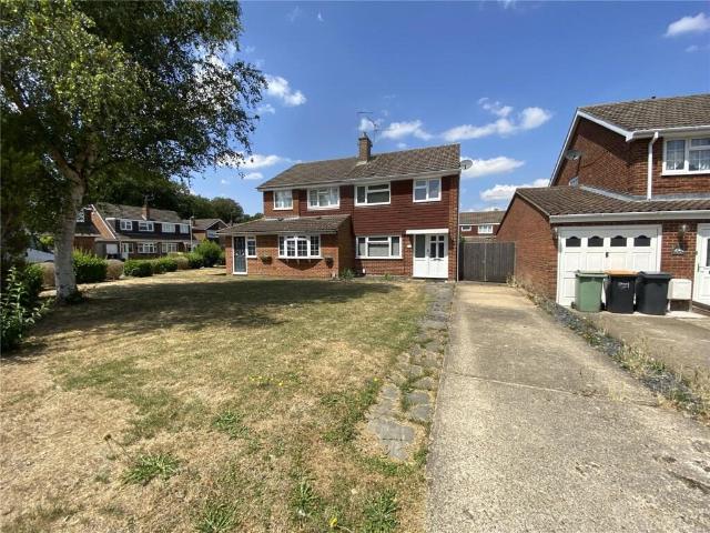house for rent in Cookfield Close, LU6 1TJ