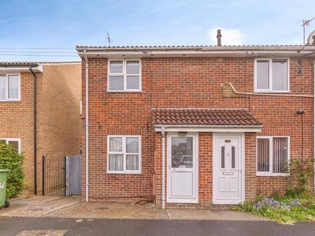 house for rent in Cockleshell Gardens, PO4 9SA