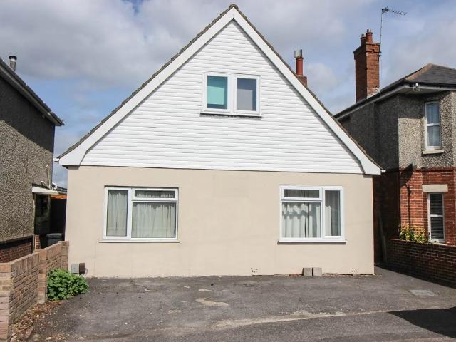 house for rent in Columbia Road, Bournemouth, Dorset, BH10