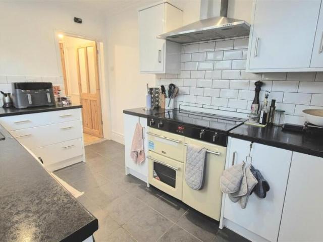 house for rent in Collingwood Road, PO5 2QZ