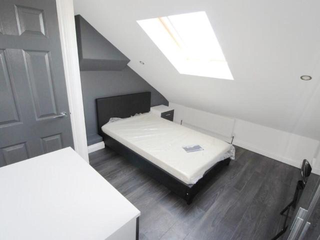 house for rent in Coronation Road, CV1 5BX