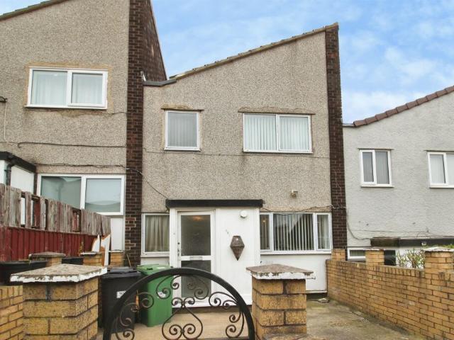 house for rent in Cottingley Drive, Leeds, Leeds