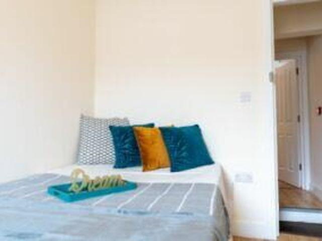 house for rent in Courtenay Street, GL50 4LR
