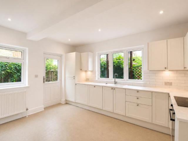 house for rent in Cowley Road, SW14 8QD