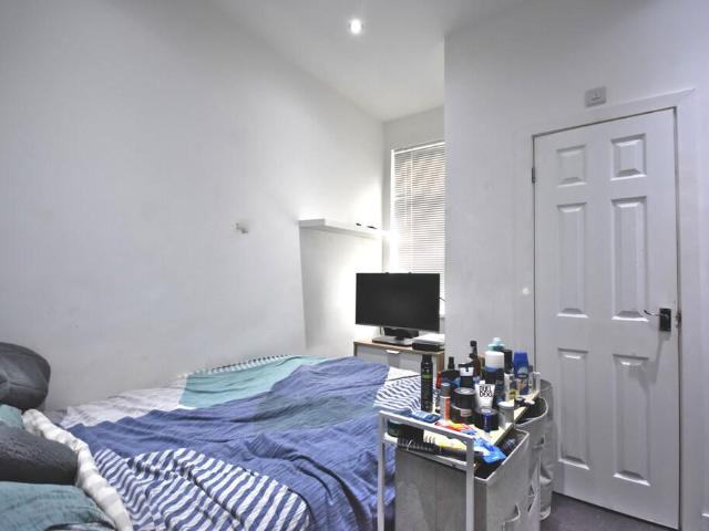 house for rent in Clara Street, CV2 4ET