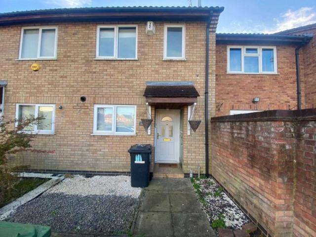 house for rent in Crown Street, Peterborough