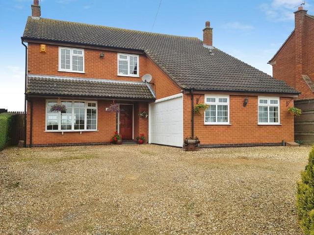 house for rent in Croft Road, LE9 7TB