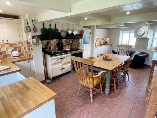 house for rent in Crofters Cottage, Sackville Street Blandford Forum DT11 9BJ