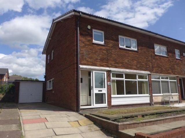 house for rent in Crompton Way, BL2 3AF