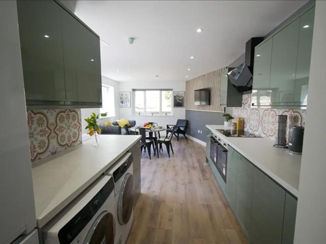house for rent in Cromwell Road Winchester SO22 4AB