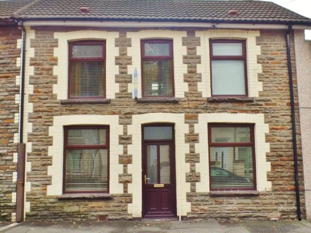 house for rent in Cymmer Road, CF39 9BE