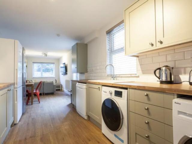 house for rent in Daniel Street, Cardiff, CF24 4NY