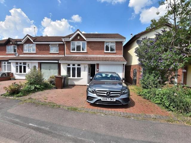house for rent in Denville Close, WV14 6JW