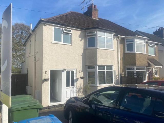 house for rent in Deaconsfield Road, HP3 9HZ