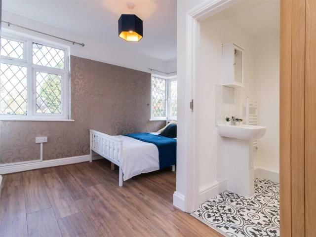 house for rent in Derby Road, NG9 3AP