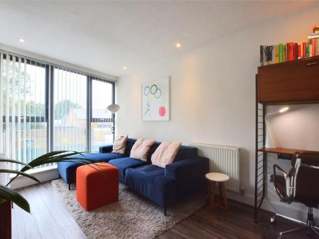 house for rent in Dermody Road, SE13 5HB