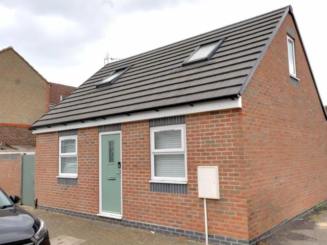 house for rent in domum road, portsmouth