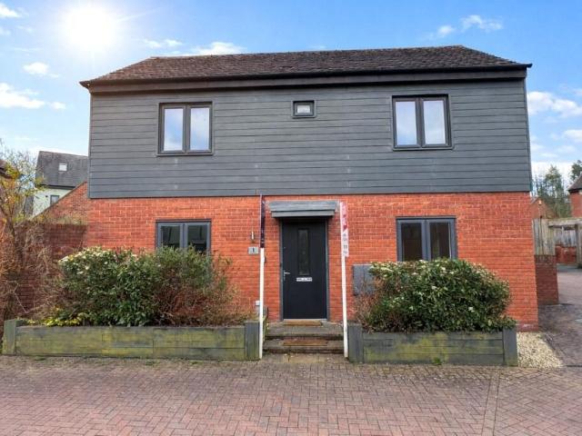 house for rent in Dobbins Lane, TF3 5GH